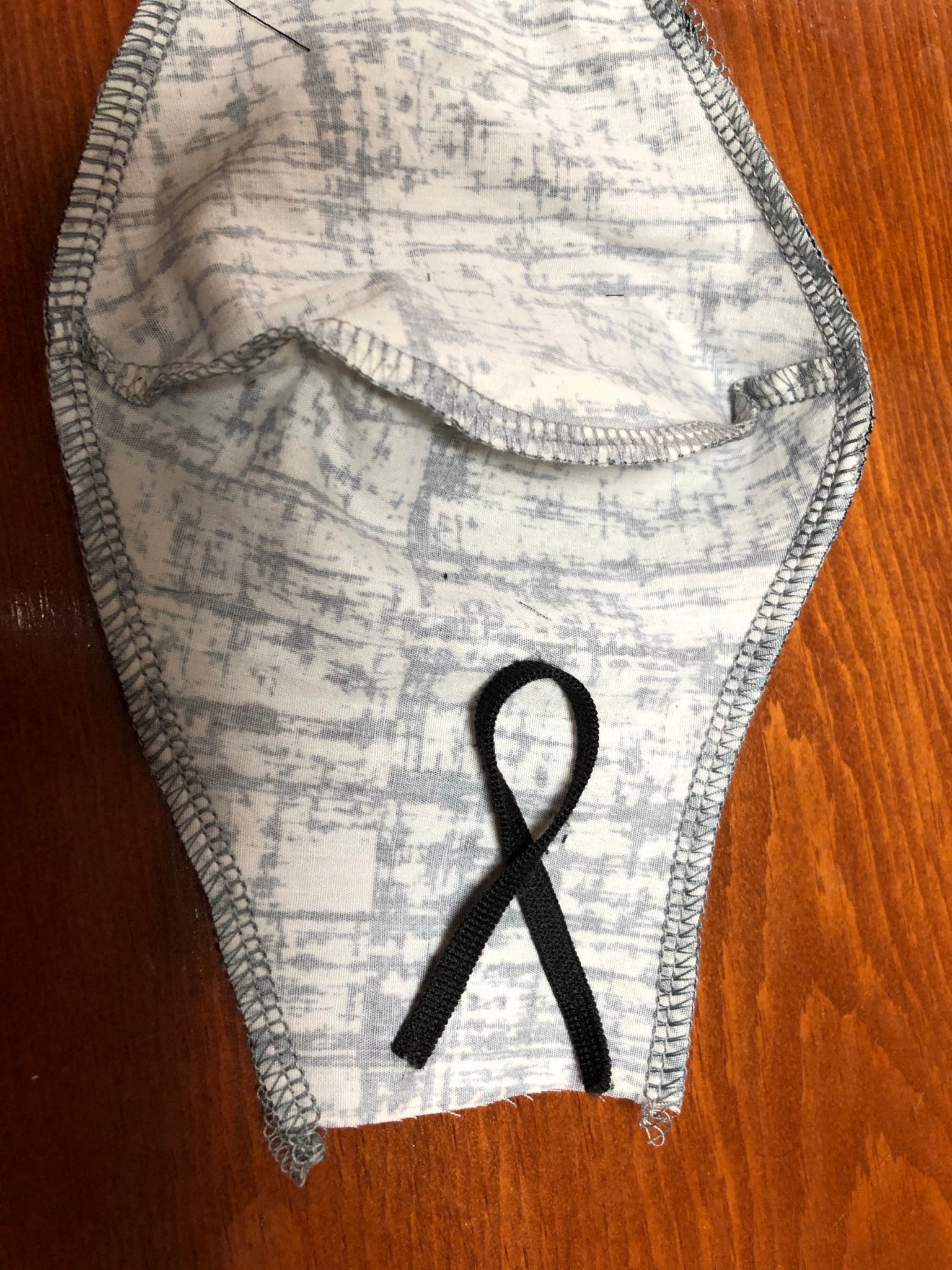 Masks Makers – Momming Hard